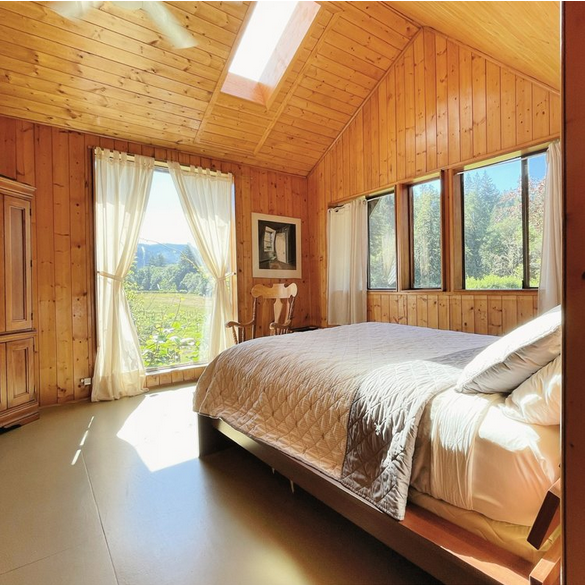 Leaping Lamb Farm - Farmstay