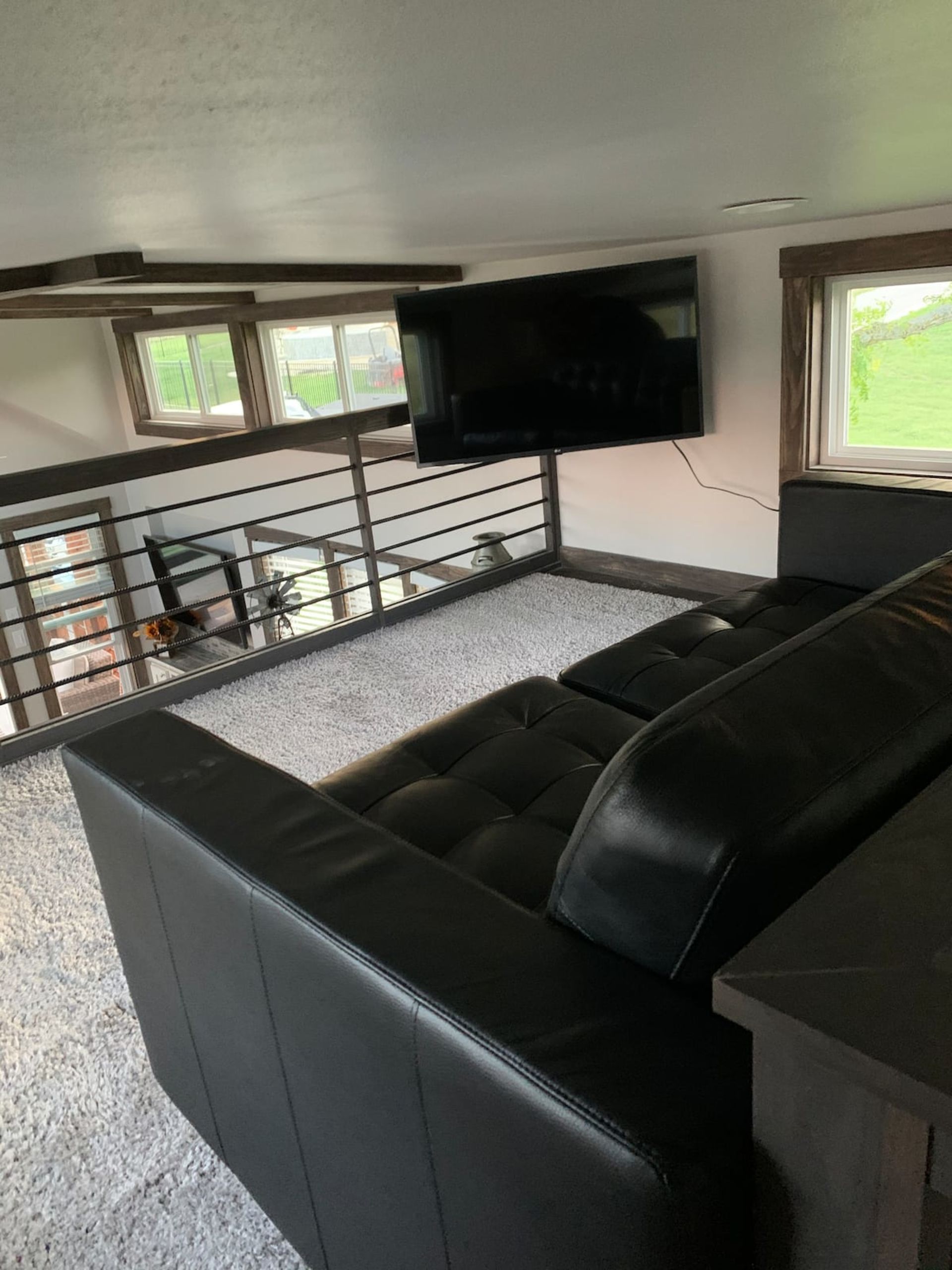 Best Clucking Place Farms - Farm Stay USA